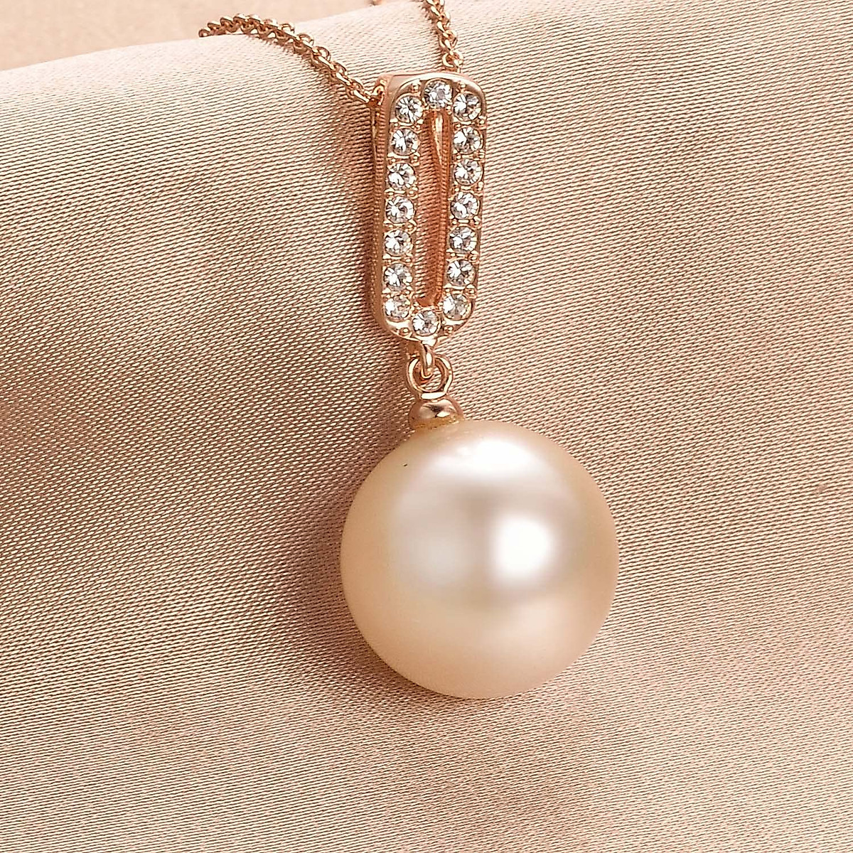 Aleasha 14mm Faux Pearl Necklace for Women Single Floating Pendant Rose Gold Plated Necklaces Jewelry Gifts