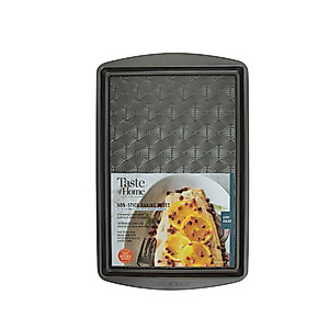 Taste of Home® 2-Piece Non-Stick Metal Baking Sheet Set 15x10 and 17x11
