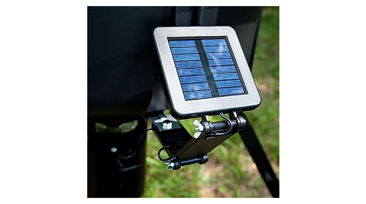 Moultrie 6-Volt Deluxe Solar Panel for Feeders & Cameras