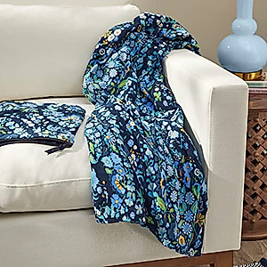 Vera Bradley Women's Packable Fleece Blanket, Dreamer Paisley, One Size