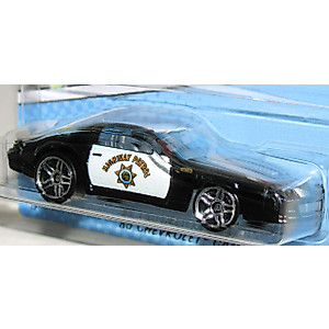 Hot Wheels 1985 Chevrolet Camaro Vehicle 1:64 Scale Car, Gift for Collectors & Kids Ages 3 Years Old & Up