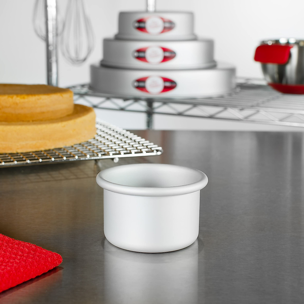 Fat Daddio's Anodized Aluminum Round Cake Pans, 6 Piece Set, 3 x 2 Inch