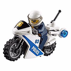 LEGO City Police Mobile Command Center Truck 60139 Building Toy, Action Cop Motorbike and ATV Play Set for Boys and Girls Aged 6 to 12 (374 Pieces)