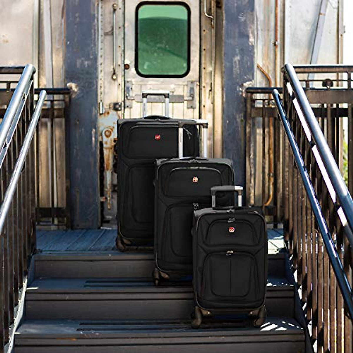 SwissGear Sion Softside Expandable Roller Luggage, Black, Checked-Large 29-Inch