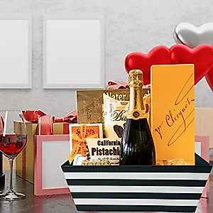 Basket For Gifts Empty, 5 PCS Sturdy Diy Bulk Gift Basket Kraft Market Tray Cardboard Basket With Handles, Gift Basket Kit Supplies Wrap To Fill For Birthdays Easter Christmas Weddings Anniversaries