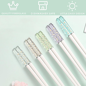 5 Pairs Chopsticks-Reusable Chopsticks Dishwasher Safe, 9.6 inch/24.3cm Matte Non-Slip Fiberglass Chop Sticks, Chinese/Japanese Korean Chop Stick Gift, Daisy Green