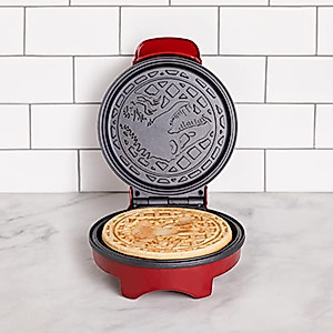 Uncanny Brands Jurassic Park Waffle Maker - T-Rex on Your Waffles - Waffle Iron