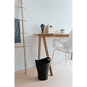 Umbra Garbino Trash Can 2.25-Gallon (8.5L) Capacity, Black