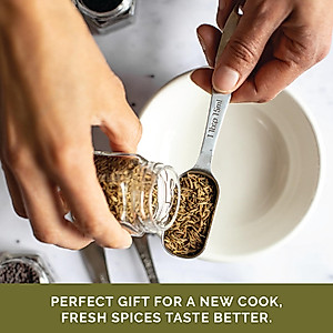 Gneiss Spice Magnetic Spice Jars | Create a Hanging Spice Rack on Your Fridge | Includes Large Empty Glass Jars, Magnetic Metal Lids and Spice Labels