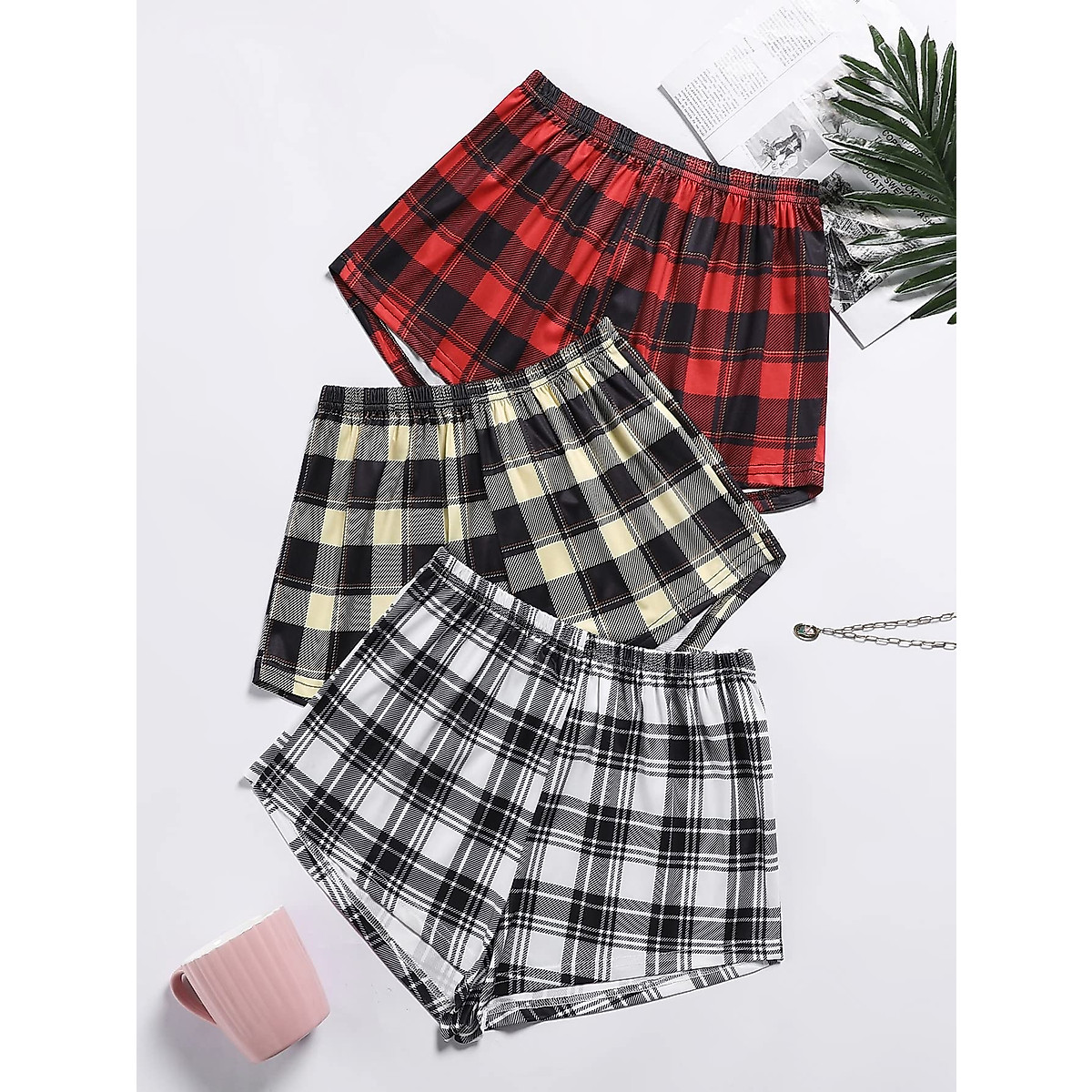 Verdusa Women's Plaid Print Elastic Waist Pajama Bottom Sleepwear Lounge Short Red Black White S