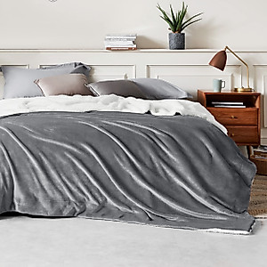 BEDSURE Sherpa Fleece Throw Blanket Twin Size for Couch - Thick and Warm Blankets for Winter, Soft and Fuzzy Twin Blanket for Bed, Grey, 60x80 Inches