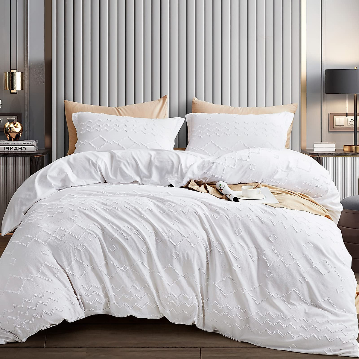 Melingo White Duvet Covers Tufted Duvet Cover Queen Size, Soft and Lightweight Duvet Covers Set for All Seasons, 3 Pieces Boho Embroidery Shabby Chic Bedding Set