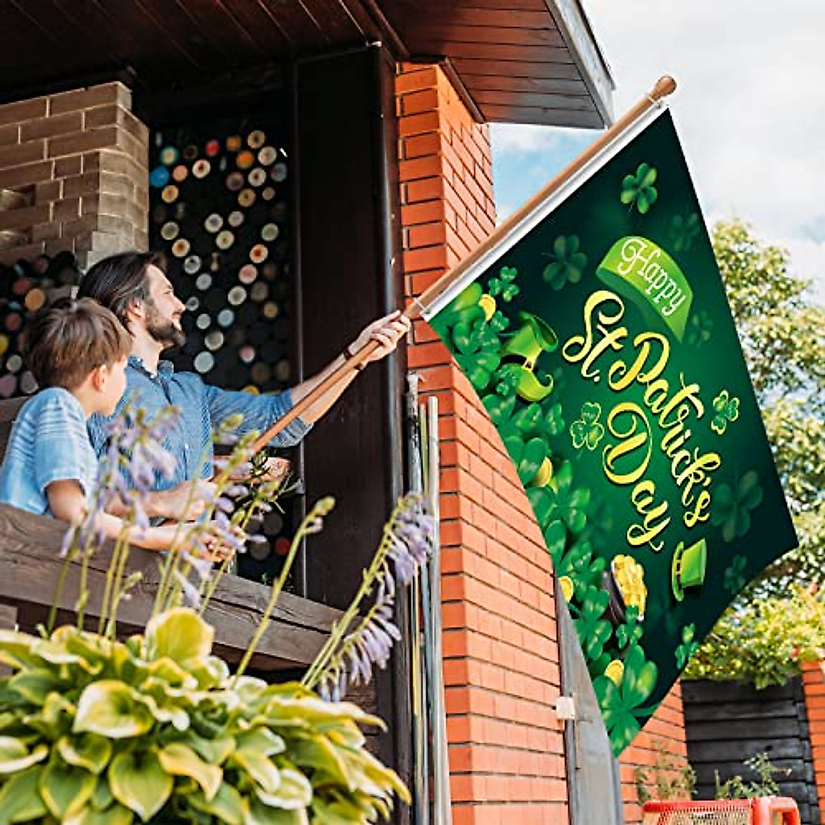 Happy St Patrick's Day Flag 3 x 5 ft Double Sided, Green Shamrocks Leaf Flag Large Fabric Irish Saint Patrick Flag Banner for St Patricks Day Holiday Garden Yard House Decoration Outdoor Indoor