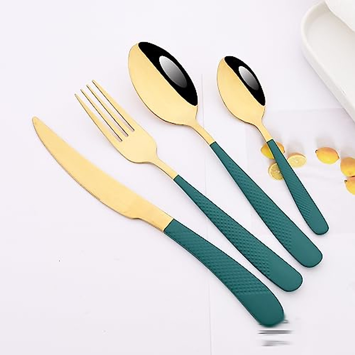 16 Pieces Rose Gold Dinnerware Set Fork Spoon Knife Cutlery Set Stainless Steel Cutlery Complete Gold Tableware Sets