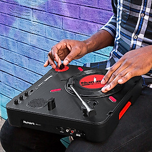 NUMARK PT01 Scratch Portable Turntable with Scratch Switch & Carry CAE