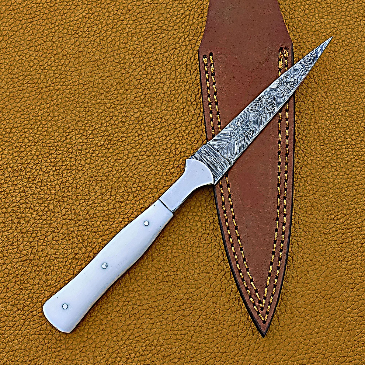 Smart & Sharp Custom Handmade Damascus Steel Hunting Knife / Skinning Knife SS-17401 ( White Resin) (White Resin)