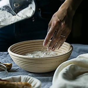 7 Inch Banetton Bread Proofing Basket Kit with Linen Liner Cloth and Large Bread Cotton Proofing Cloth,Bread Making Tools Round Shape Bread Bowls