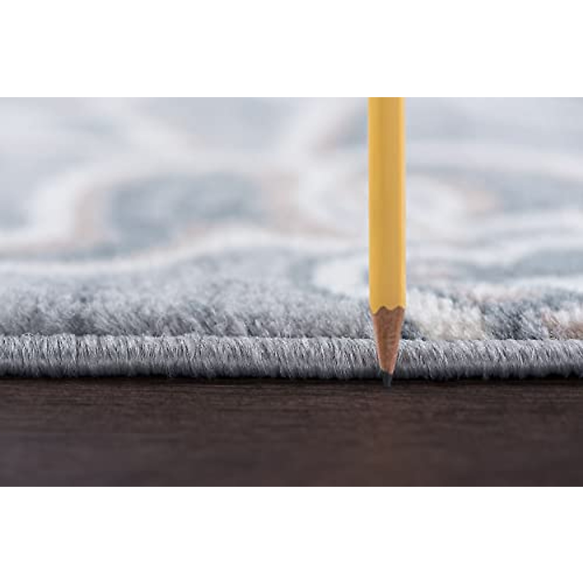 Garland Transitional Floral Gray Round Area Rug, 5' Round