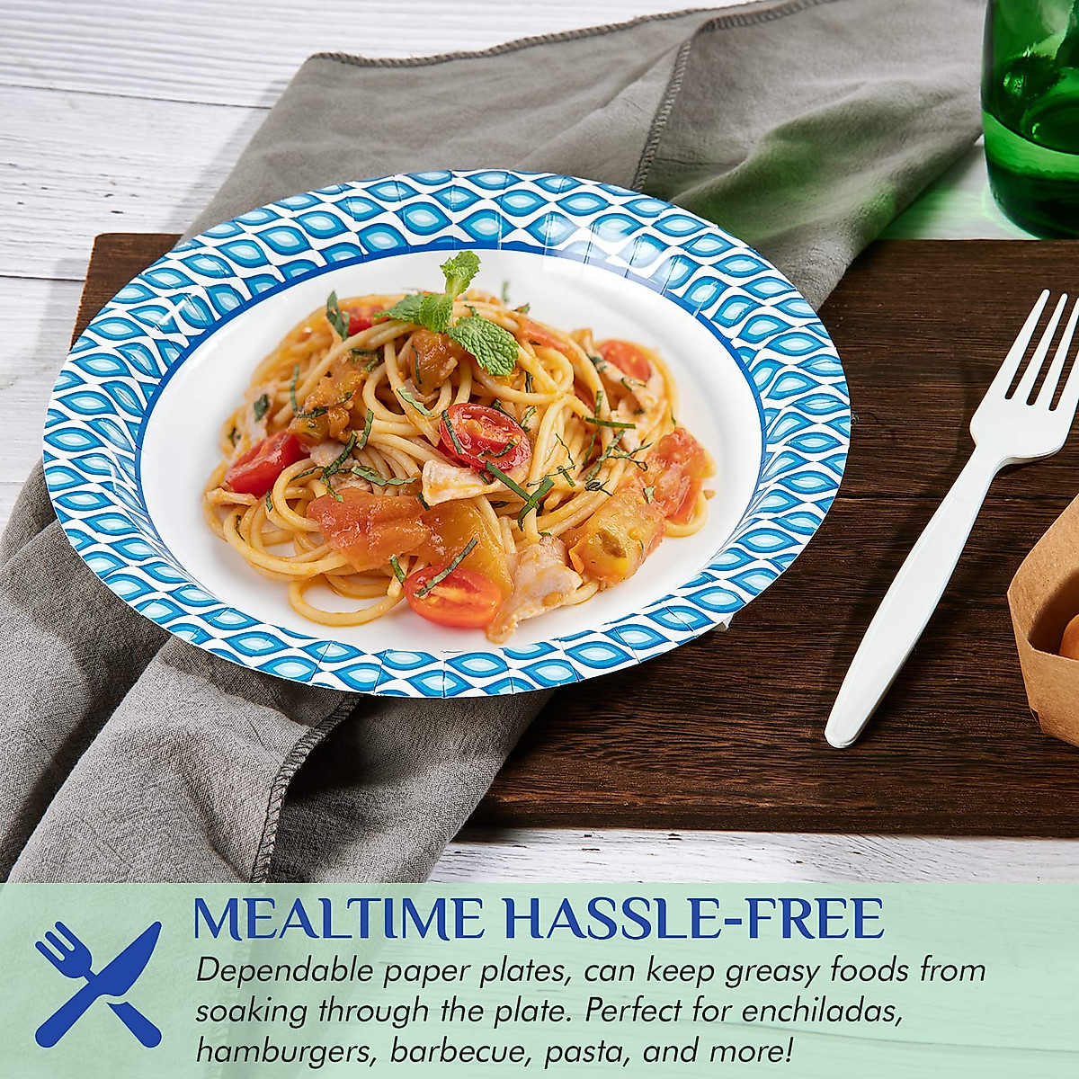 MUCHII 8.375 Inch Disposable Paper Plates, 300 Count Disposable Paper Plates, Soak Proof Paper Plates for Daily Use, Cut Proof Holiday Paper Plates for Family Gatherings, Parties, Picnic And So On