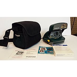 Polaroid One-Step Express Hunter Green Instant Camera Kit (includes Camera Bag and 600 Film)