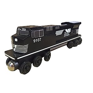 Whittle Shortline Railroad Norfolk Southern C-44 Diesel Engine Toy Train
