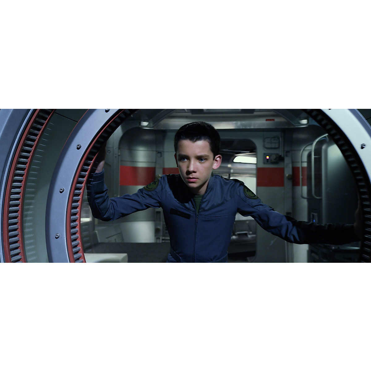 Ender's Game [DVD + Digital]