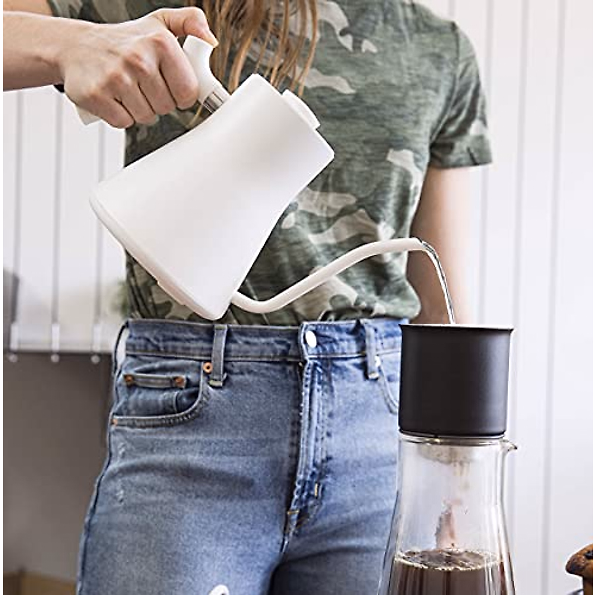 Fellow Stagg EKG Electric Gooseneck Kettle - Pour-Over Coffee and Tea Kettle - Stainless Steel Kettle Water Boiler - Quick Heating Electric Kettles for Boiling Water - Matte White