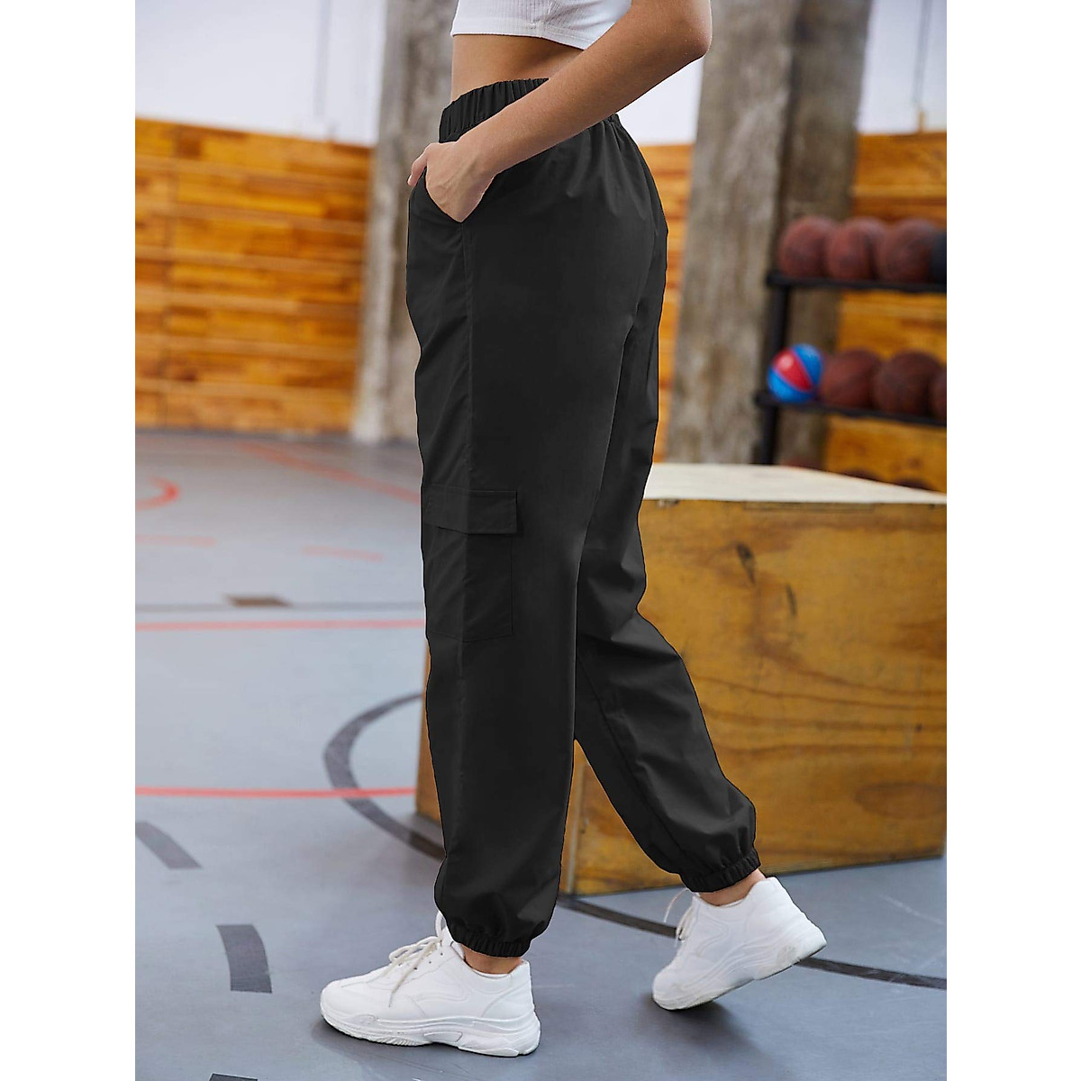 SweatyRocks Women's Casual Elastic Waist Jogger Workout Cargo Pants with Pockets Pure Black XS