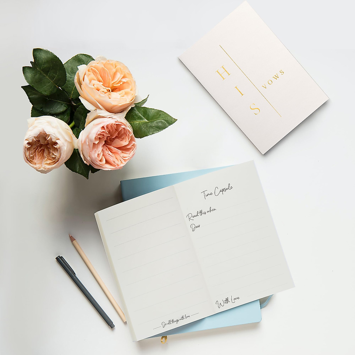 UNITED ESELL Modern Wedding Vow Books His and Hers - Bride and Wedding Notebook with 28 Pages - 5,9" x 3.9"- Great for Vow Renewal - Bridal Shower Gifts – Booklet - Bonus Time Capsule Love (GOLD)