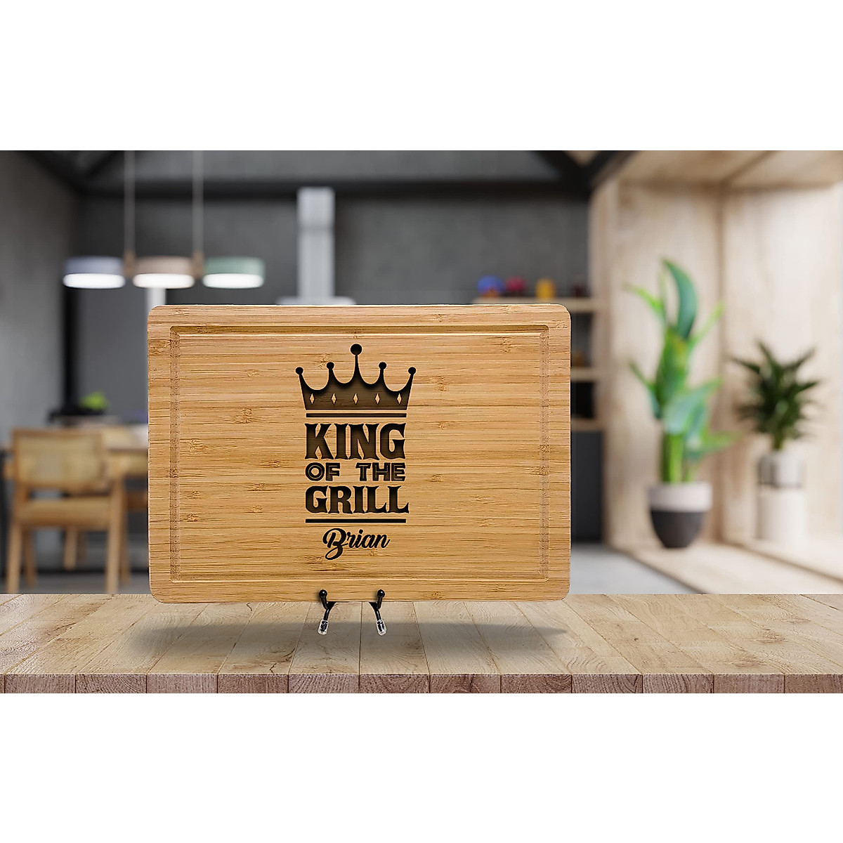 King of The Grill Cutting Board Gift for Father, Birthday Gift for Dad, Personalized Cutting Board Gift for Husband, Dad's Birthday Gifts, Anniversary, With Apron and Display Stand