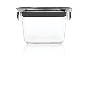 Rubbermaid Brilliance Food Storage Container, 100% Leak-Proof, Small, 1.3 Cup