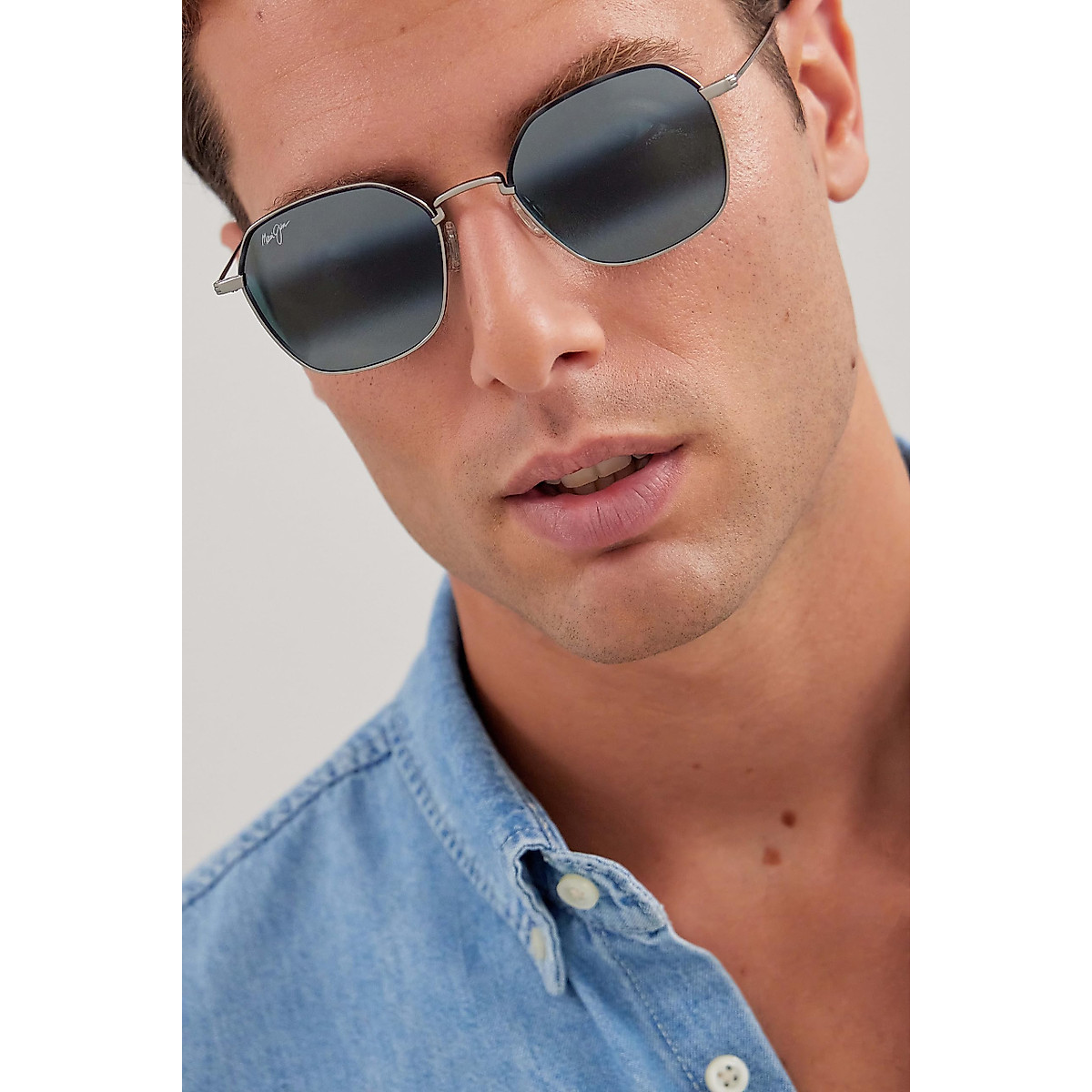 Maui Jim Men's and Women's Moon Doggy Polarized Fashion Sunglasses, Titanium/Neutral Grey, Medium