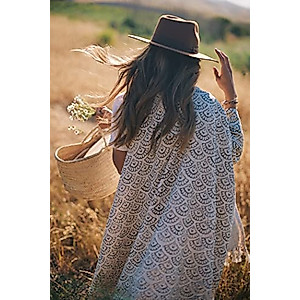 Warm Toast Designs Boho Throw Blanket, Throw Blanket for Couch, Lightweight Throw Blanket, 100% Cotton Couch Throw Blanket, Beige Colored Throw Blanket Boho Style, Beige Throw Blankets (Beige Cecil)