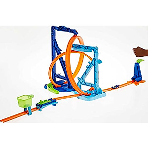 Hot Wheels Toy Car Track Set Infinity Loop Kit, 2 Stunt Set-Ups, Connects to Other Sets, Includes 1:64 Scale Car