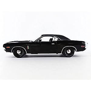 1970 Challenger R/T 426 HEMI The Black Ghost Black with White Tail Stripe 1/18 Diecast Model Car by Greenlight 13614