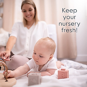 Diaper Genie Complete Diaper Pail (White) with Antimicrobial Odor Control | Includes 1 Diaper Trash Can, 1 Refill Bags, 1 Carbon Filter