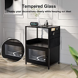 SAUCE ZHAN End Table with Charging Station, Nightstand with USB Ports and Outlets, Fabric Bags, Bedside Table for Small Space Side Table with Storage Drawer for Living Room, Bedroom, Office, Black