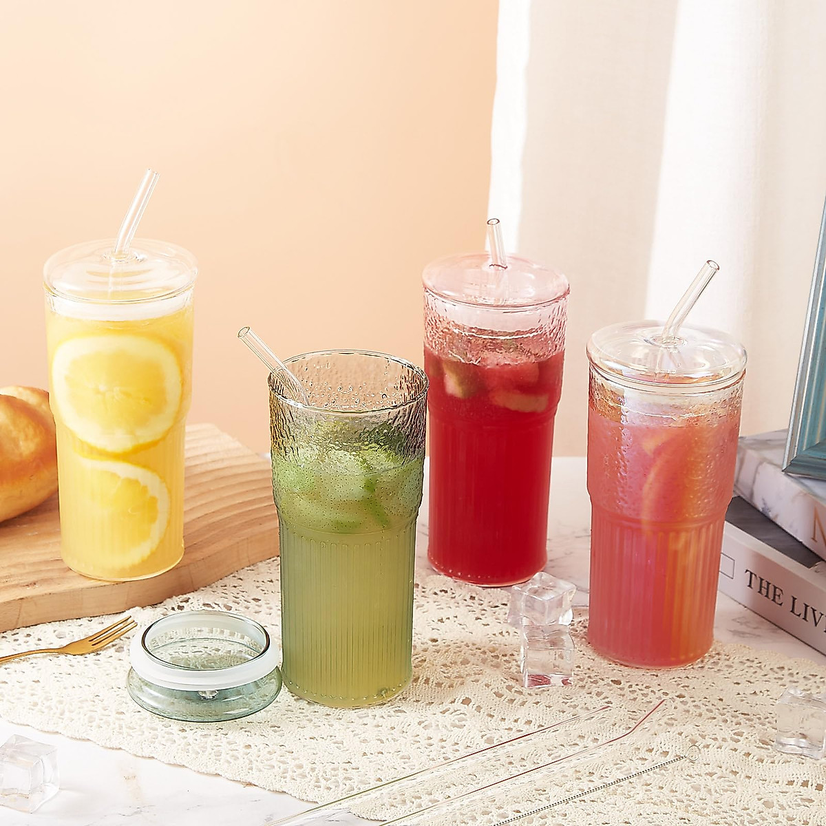 GOSCHE Glass Cups with Straws and Lids 2Pcs, 20oz Glass Cups Drinking Jar, Clear Iced Coffee Cups, Vintage Ripple Glassware for Water Coffee Tea, Clear