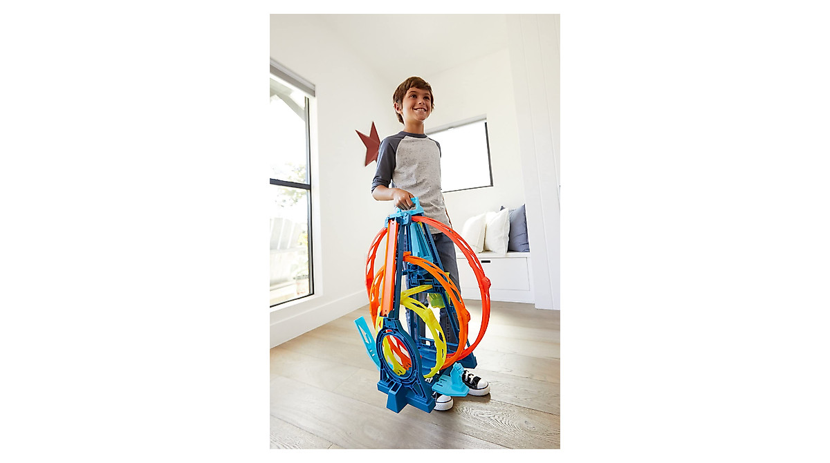 Hot Wheels Triple Loop Stunt Track – Epic Fun Awaits!
