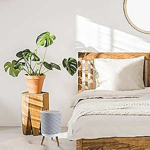 QOR88NJOG Trash Can with Lid Joystick Seamless Gamepad Video Game Controller Texture Wood Small Garbage Bin Waste Bin for Kitchen Bathroom Bedroom Press Cover Wastebasket 7L/1.8 Gallon