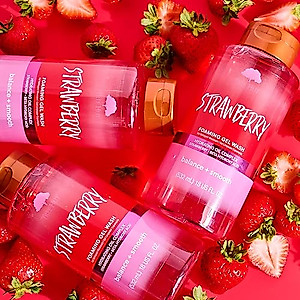 Tree Hut Strawberry Foaming Gel Wash | Cleanse & Soothe Skin Without Stripping Moisture | Made with our Hydrating Oil Complex | 18 fl oz.