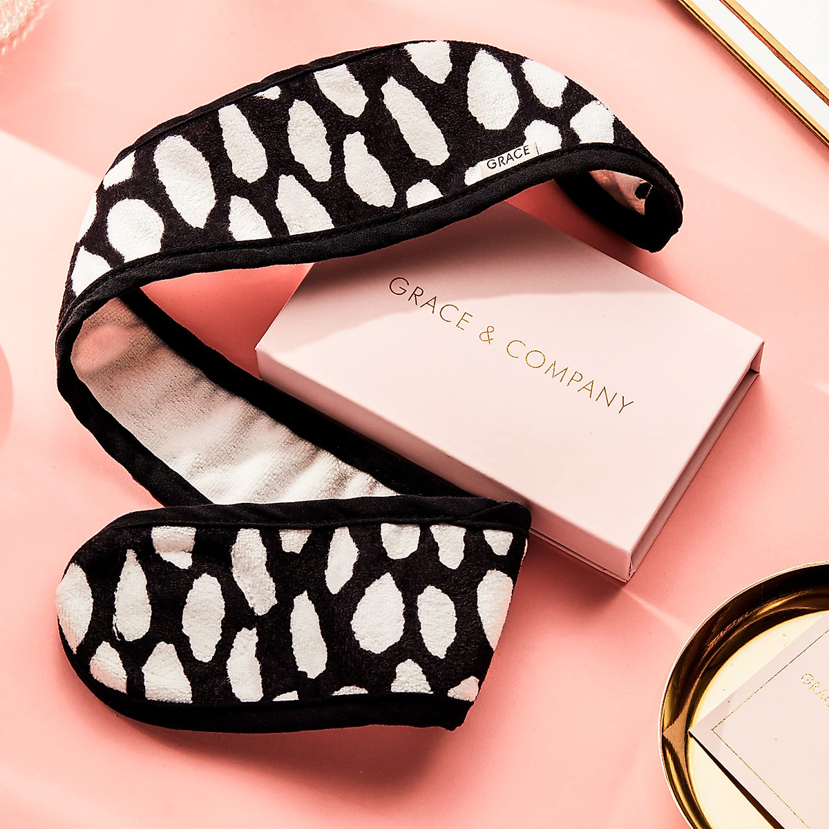 GRACE & COMPANY Spa Headband - Lightweight, Absorbent & Breathable Makeup Headband. Performance Micro-Cotton Headband For Washing Face, Facials, Applying Make-up & Skincare - Casablanca