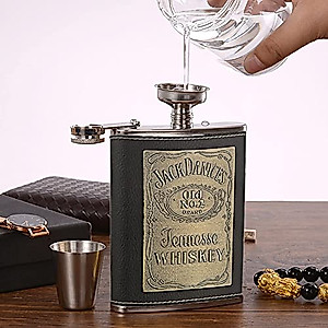 VICDUEKG Stainless Steel Hip Flask Flagon 8 OZ Liquor Pocket Container with Funnel Leak Proof Flask for Liquor Whiskey Wine, Gift for Men