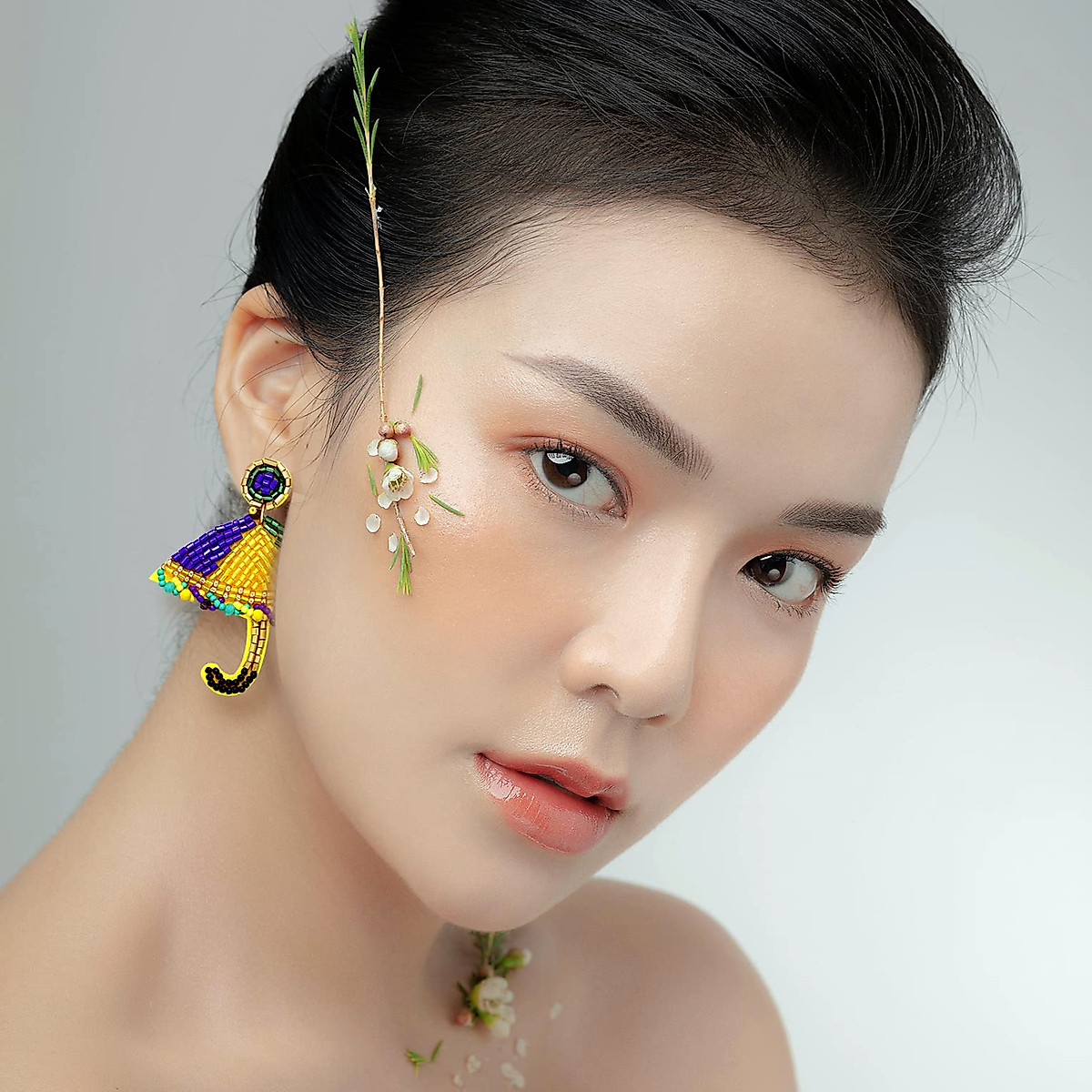 Bead Dangle Earring for Women Mardi Gras Mask Earrings Carnival Beaded Hat Pendant Earrings Dionysia Umbrella Drop Dangle Earrings Holiday Beads Earrings Mardi Gras Theme Earrings (Bead Dangle Earrings C)