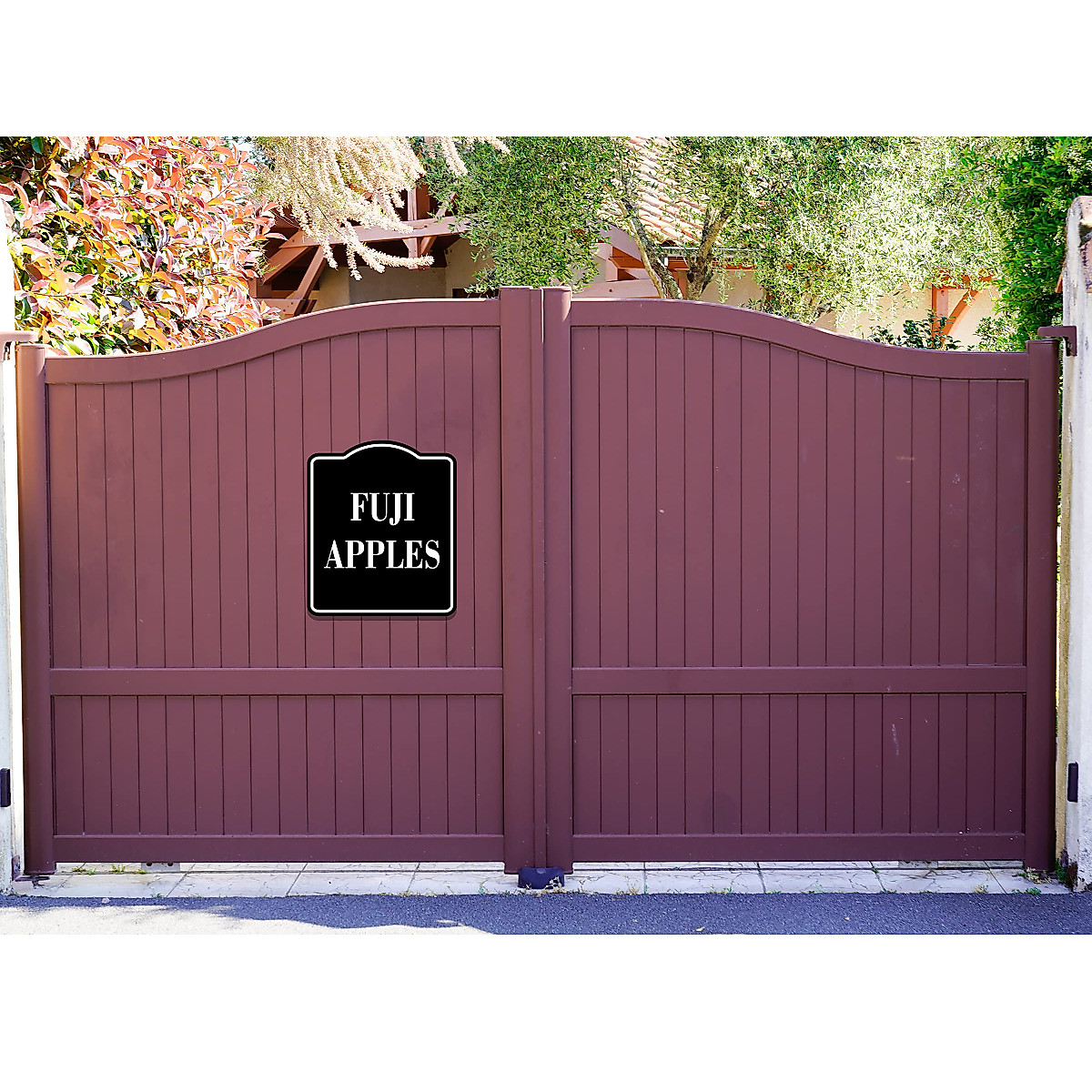 Fuji Apples BLACK Aluminum Composite Sign, 8.5"x10"