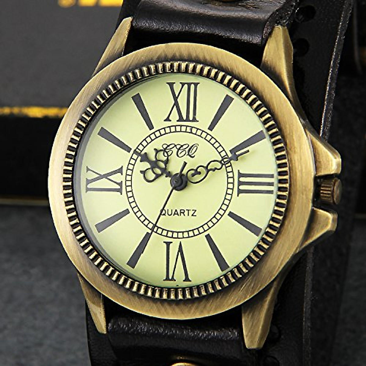 Avaner Unisex Punk Retro Bronze Round Dial Black Wide Leather Belt Strap Cuff Bracelet Roman Numerals Analog Quartz Wrist Watches