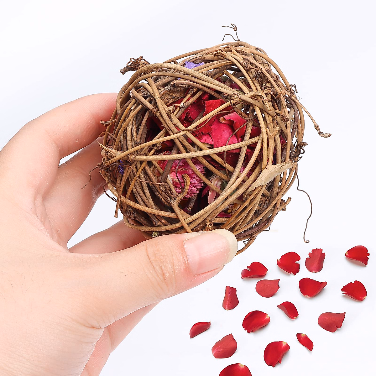 DAMPET Small Animals Play Balls, Chew Grass Balls & Rolling Chew Toys for Bunny, Improve Pets Dental Health for Rabbit, Chinchilla, Guinea Pigs, Hamsters, Gerbils, Rats, Mice (6 Pieces)