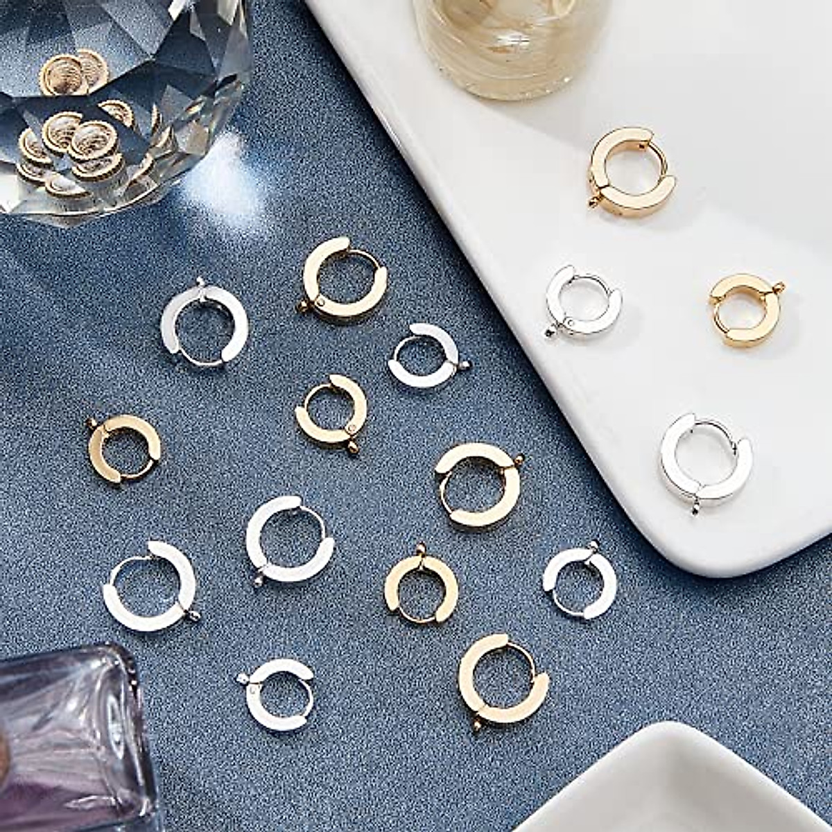 arricraft 16 Pcs 2 Colors Huggie Hoop Earrings Findings, Stainless Steel Leverback Earwires Findings with Open Loop Rings Earrings Components for DIY Earrings Jewelry Making