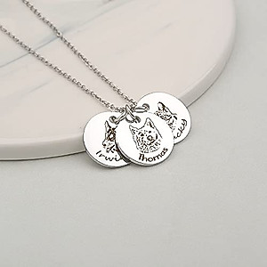 Anavia Personalized Pet Portrait Necklace, Handmade Pet Dog Cat Memorial Jewelry Gift, Customized Round Disc Photo Engraved Necklace Pet Gifts for Animal Lover Dog Mom(1 Disc, Silver)