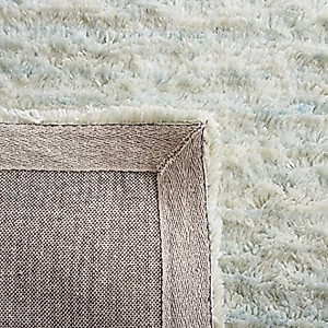 Safavieh Casablanca Shag Collection 6' x 9' Light Blue CSB702M Handmade Wool Area Rug